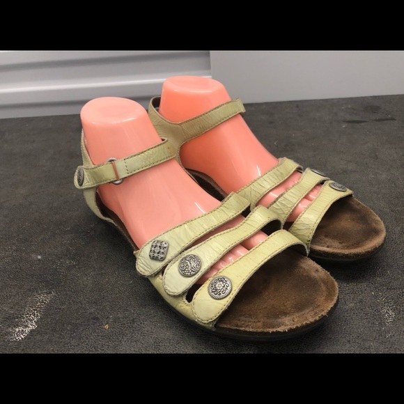 Dansko | Shoes | Damsko Olive Leather Ankle Strap Sandals Size 42 ...